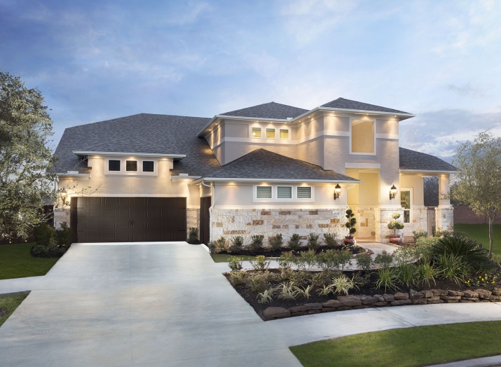 Builders Open New, Luxe Models in Riverstone